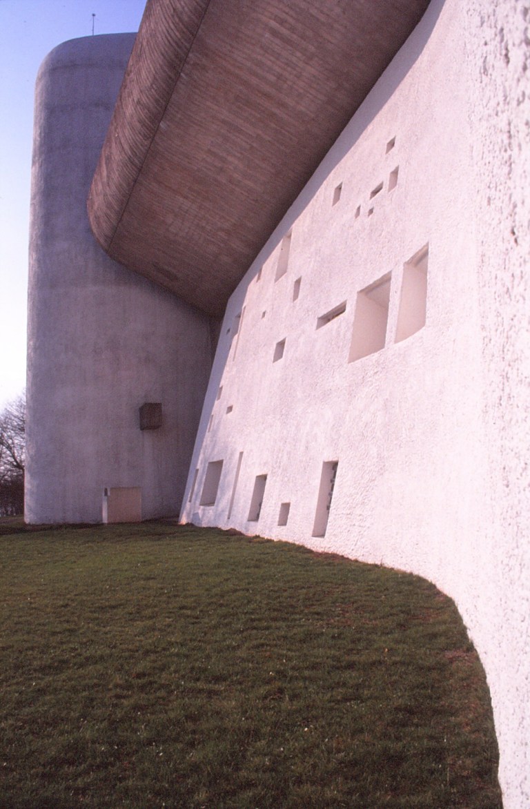 Ronchamp: Notre Dame du Haut (France) – STEPHENVARADY_ARCHITRAVELLER