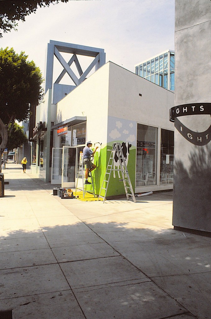 Los Angeles: Edgemar (USA) – STEPHENVARADY_ARCHITRAVELLER